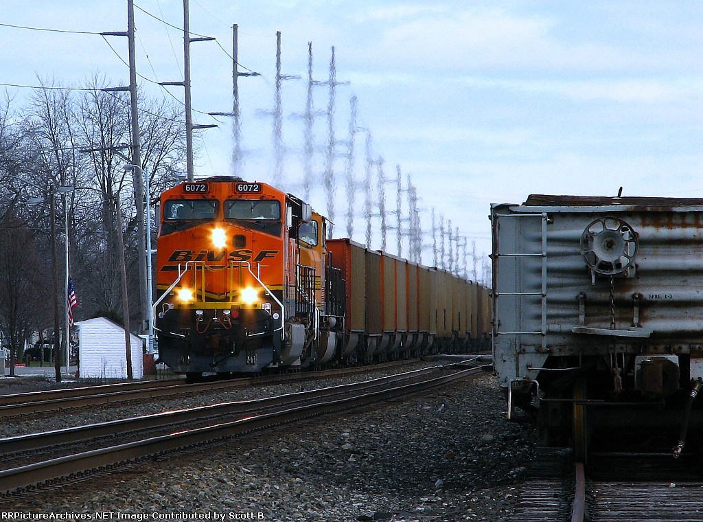 BNSF 6072